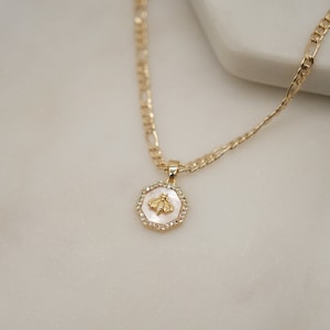 Dainty Bee Necklace, Gold Bee Necklace, Everyday Necklace, 18K Gold ...