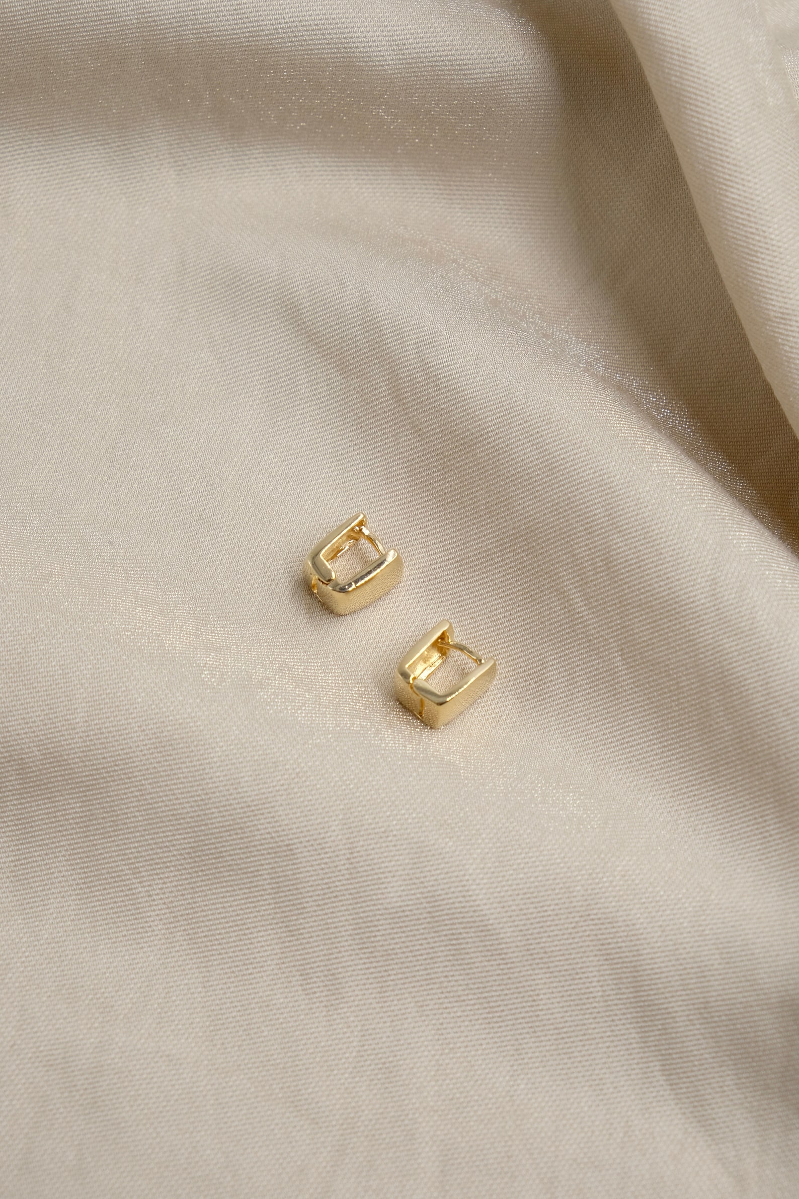 Gold Square Hoop Earrings, 18K Gold Filled, Tiny Gold Hoop Earrings - Etsy