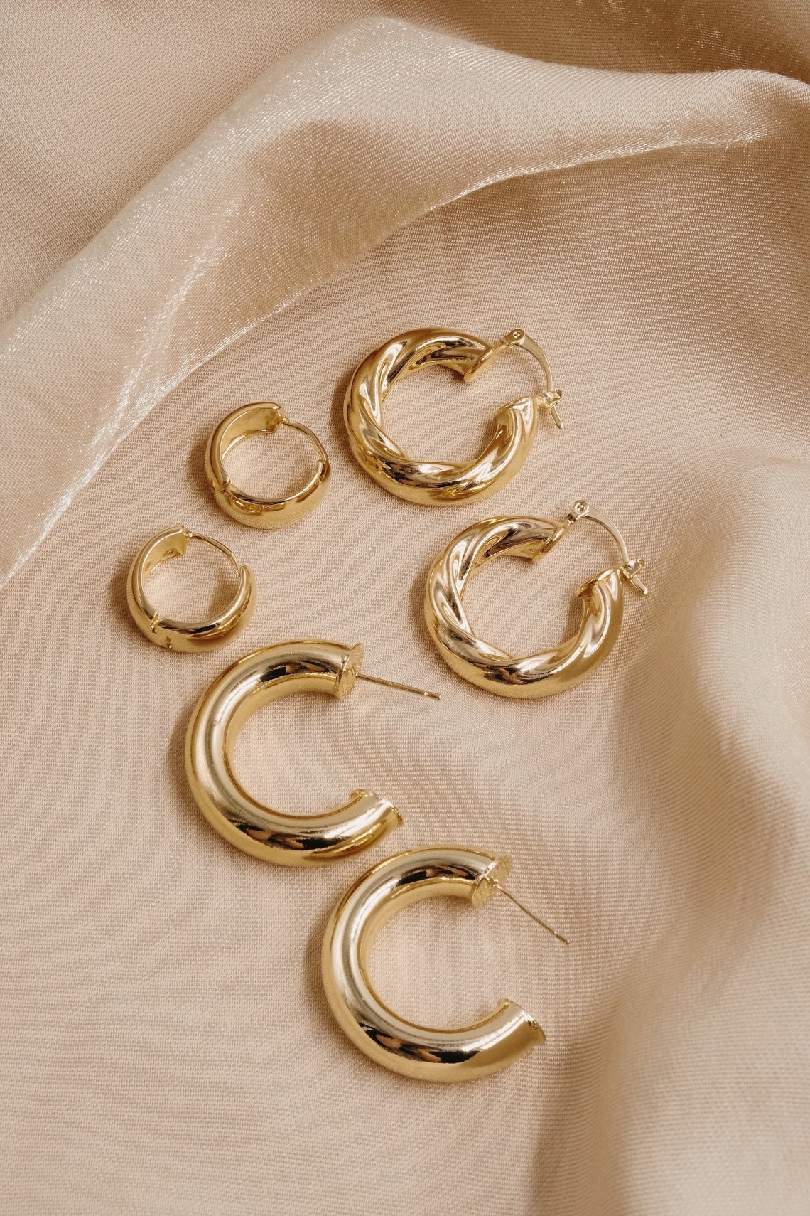 Gold Chunky Hoop Earrings 18K Gold Filled Thick Gold Hoop - Etsy Canada