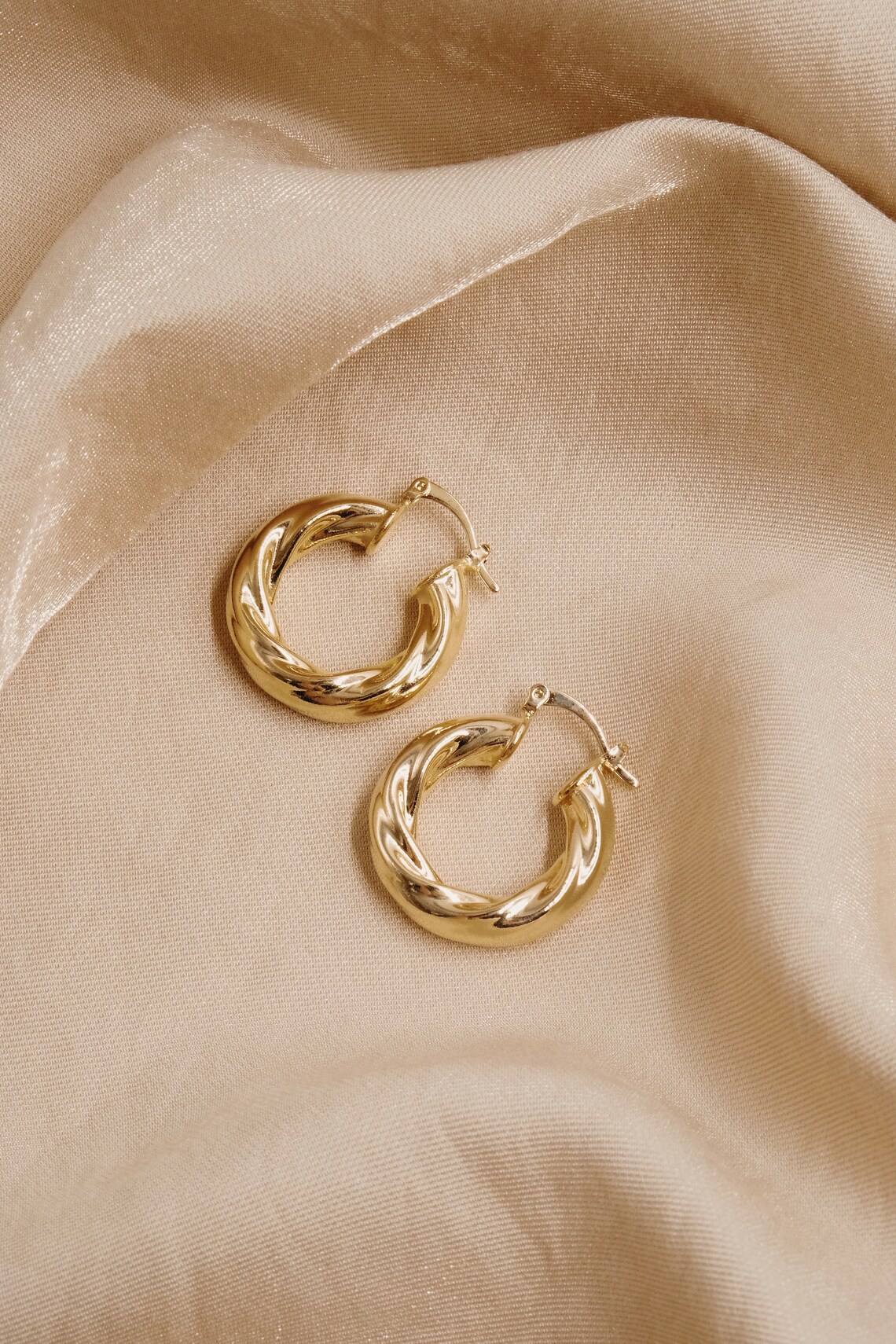 Gold Chunky Hoop Earrings 18K Gold Filled Thick Gold Hoop - Etsy Canada