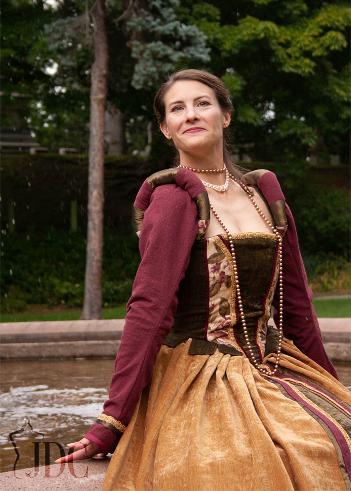 Elizabethan Rose - Etsy