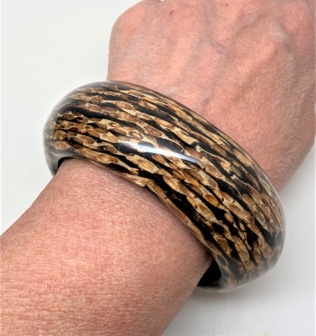 Vintage Lacquer African Wood Bangle Bracelet - Etsy