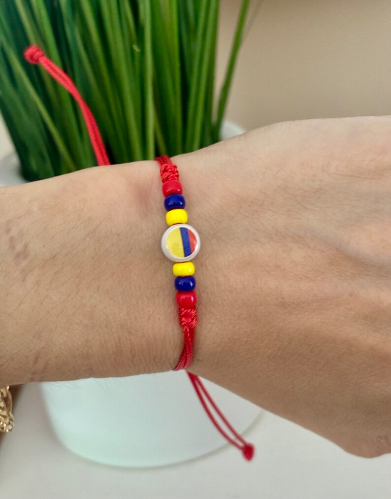 Que Viva COLOMBIA MINI FLAGS Are Here Mini Colombia Flag Bracelet for ...