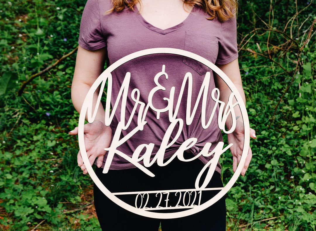 Wedding Gift for Couple, Personalized Wedding Gift, Last Name Sign ...