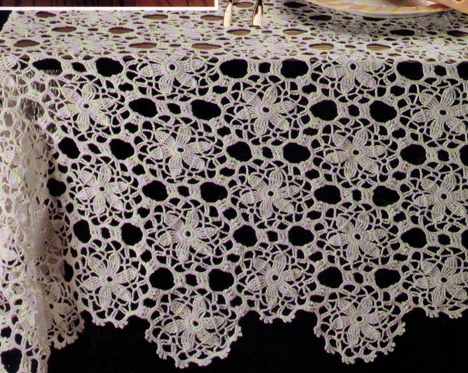 PDF Crochet Tablecloth Pattern / PDF Download / Crochet Bedspread ...