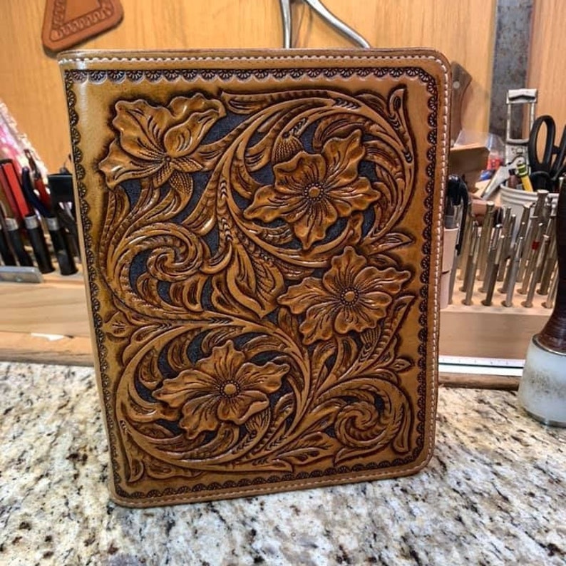 Hand Tooled Leather Day Planner - Etsy