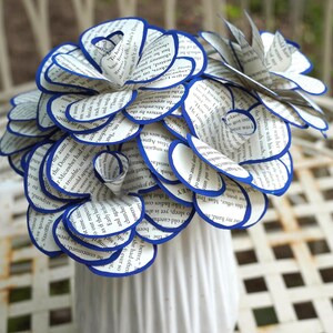 Book Page Roses: Set of 6 Blue-edged Literary Flowers - Etsy