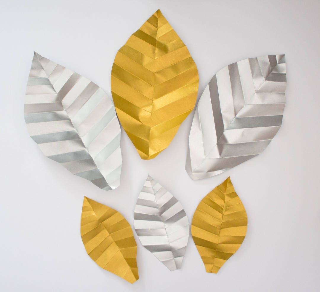 12 Paper Leaves, Scrapbooking Decor, Safari Backdrop, Jungle Birthday ...