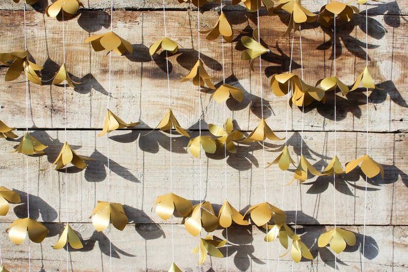 10 Strand Gold Paper Garland Paper Flower Garland Party | Etsy