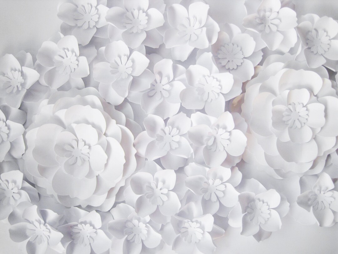 27 White Paper Flower Set for Wedding Decor, Table Centerpieces, Bridal ...