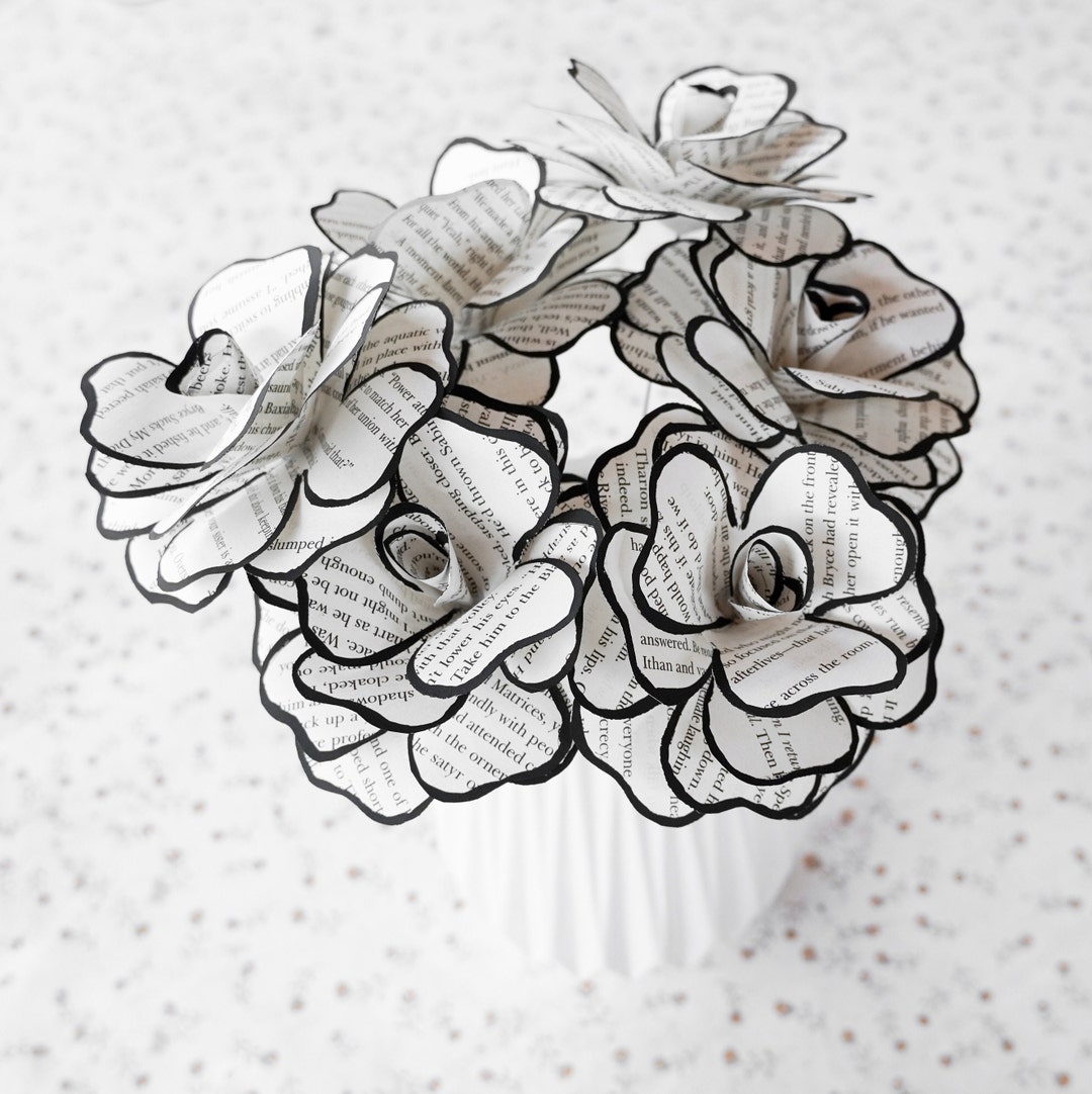 Book Paper Roses, Flower Bouquet, Book Page Roses, Wedding Table Decor ...