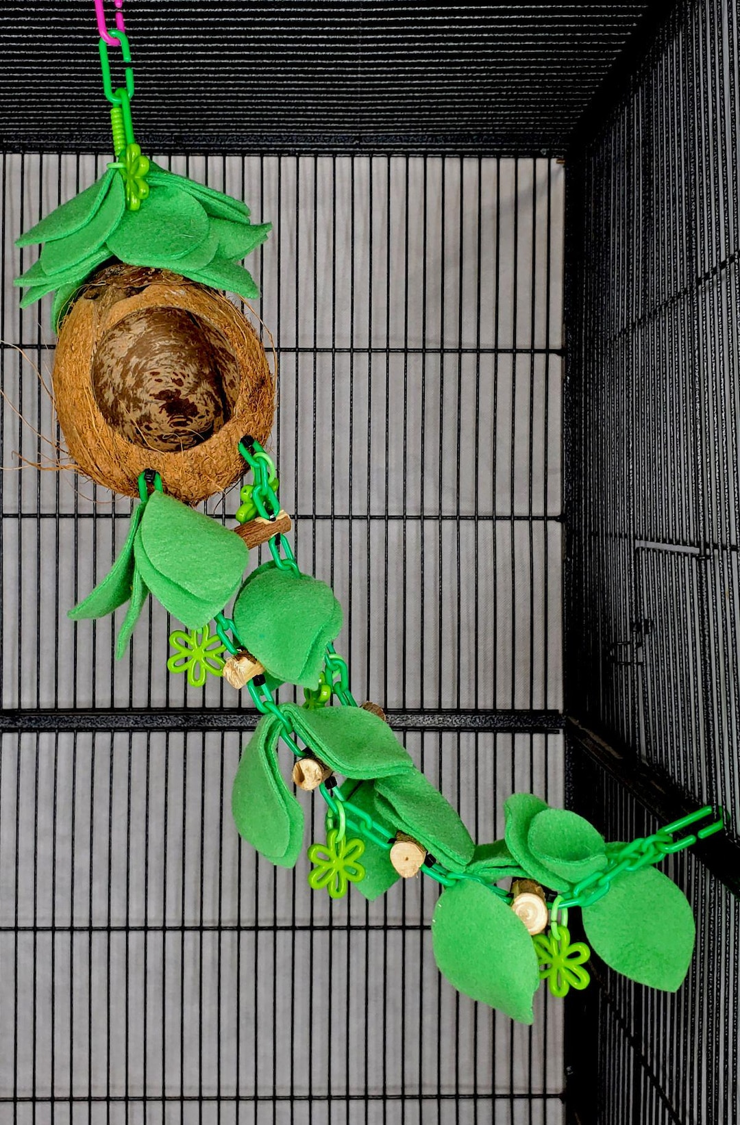 Leafy Coconut Cave Kelly Green Sugar Glider Natural Toy Hideaway ...