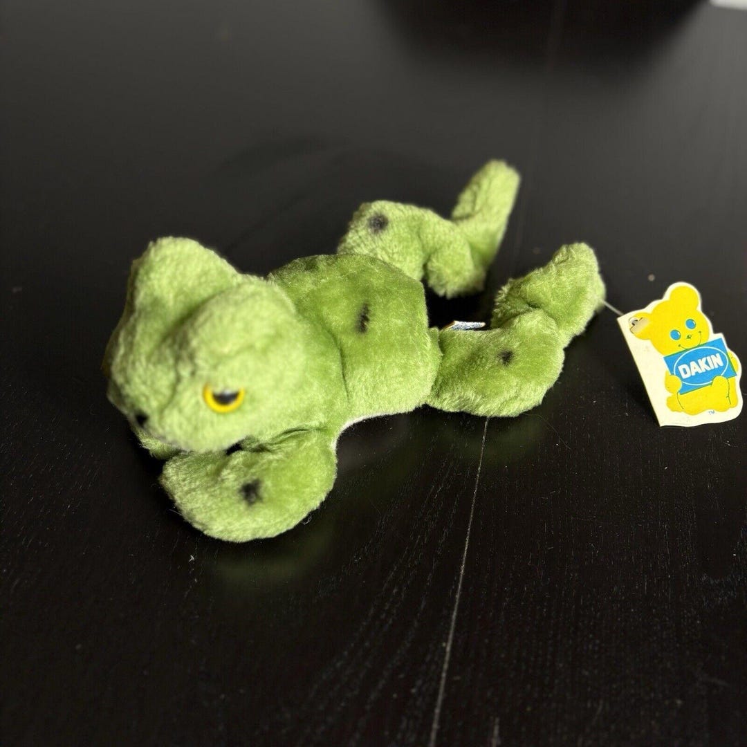 Vintage 70s DAKIN Plush Frog Legs Green Bean Bag Stuffed Animal Toy ...