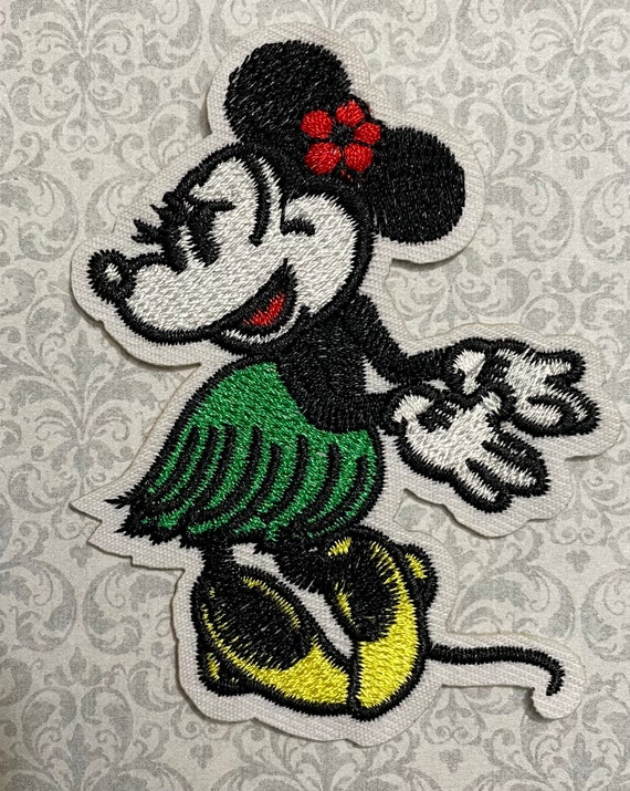 Minnie Mouse Hula