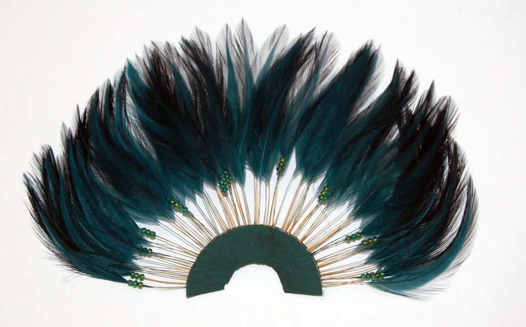 One HALF PINWHEEL Hackle Feathers W/beads Hunter Green - Etsy