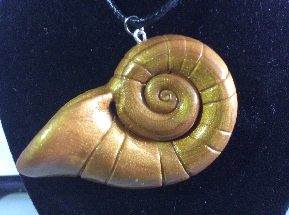 Ursula Shell Necklace Insired the Sea Witch Golden Shell and - Etsy UK
