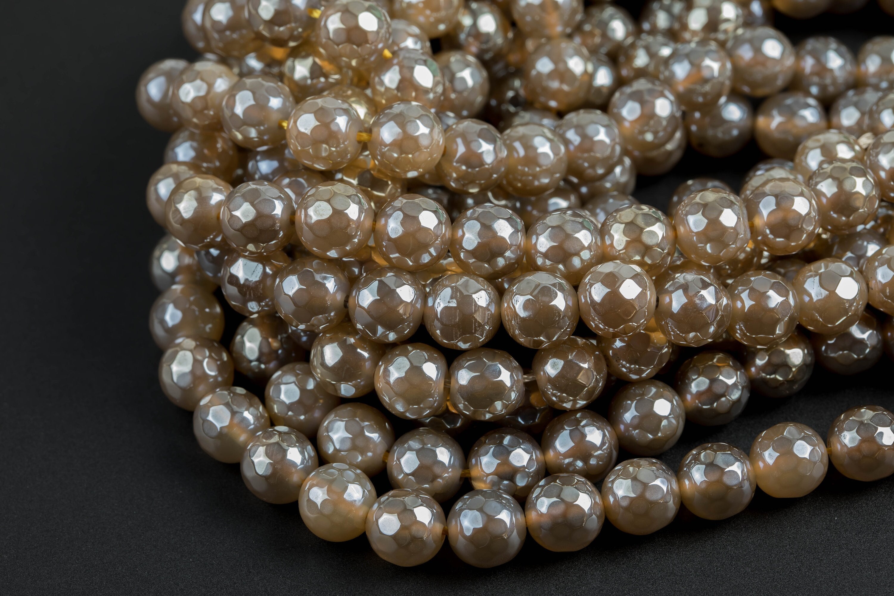 Natural Mystic Champagne Agate, Faceted Round Sizes 4mm, 6mm, 8mm, 10mm ...