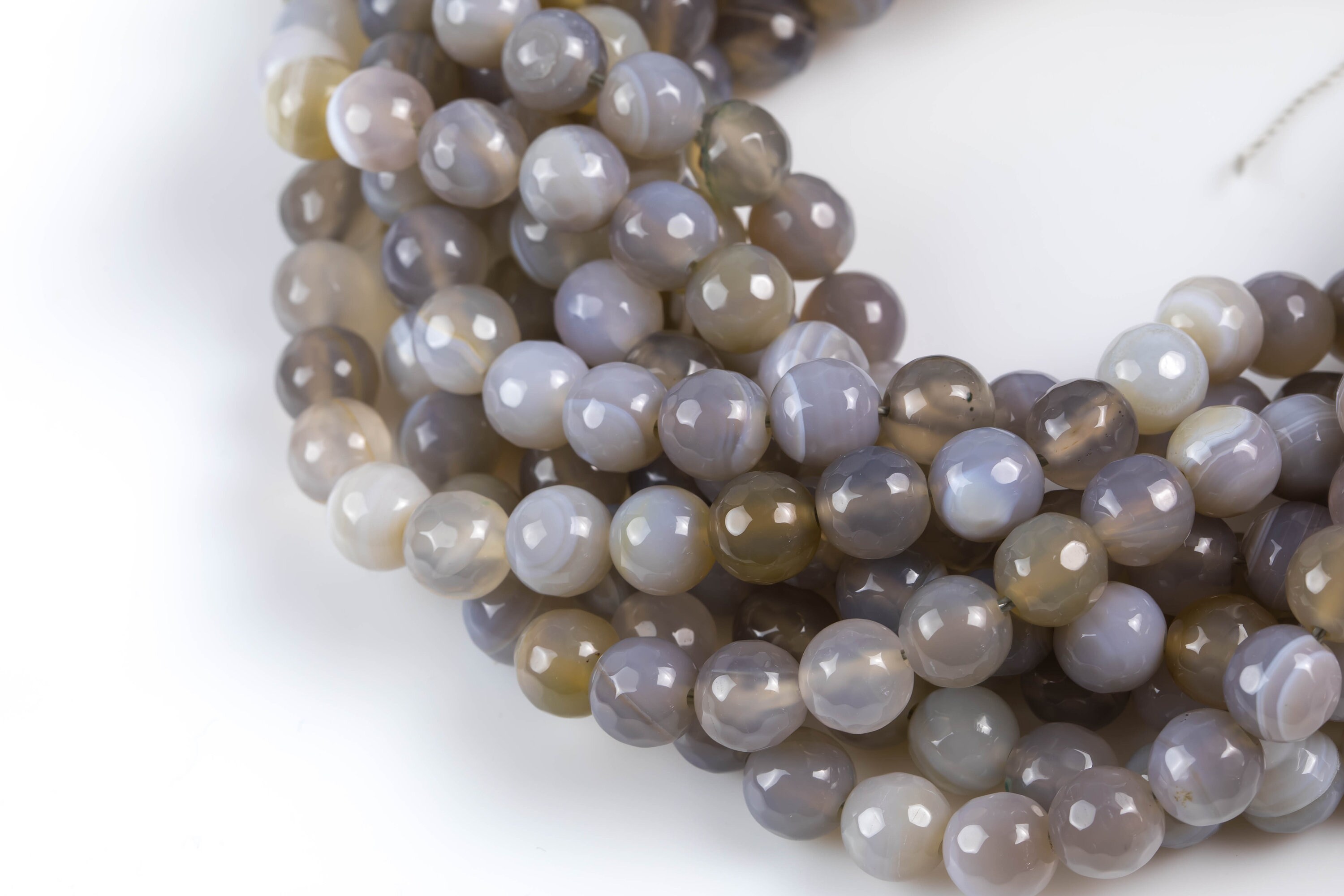 Natural Gray Banded Agate High Quality in Faceted Round in | Etsy