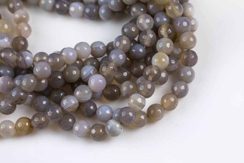 Natural Gray Banded Agate, High Quality in Faceted Round in Full 15.5 ...
