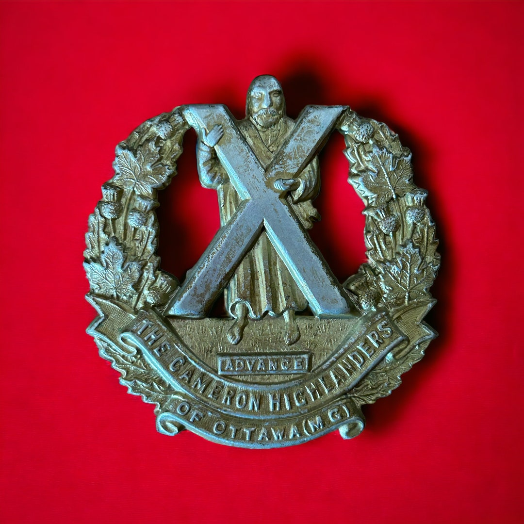 Original Canadian - WWII Cameron Highlanders of Ottawa (M.G.) Cap Badge ...