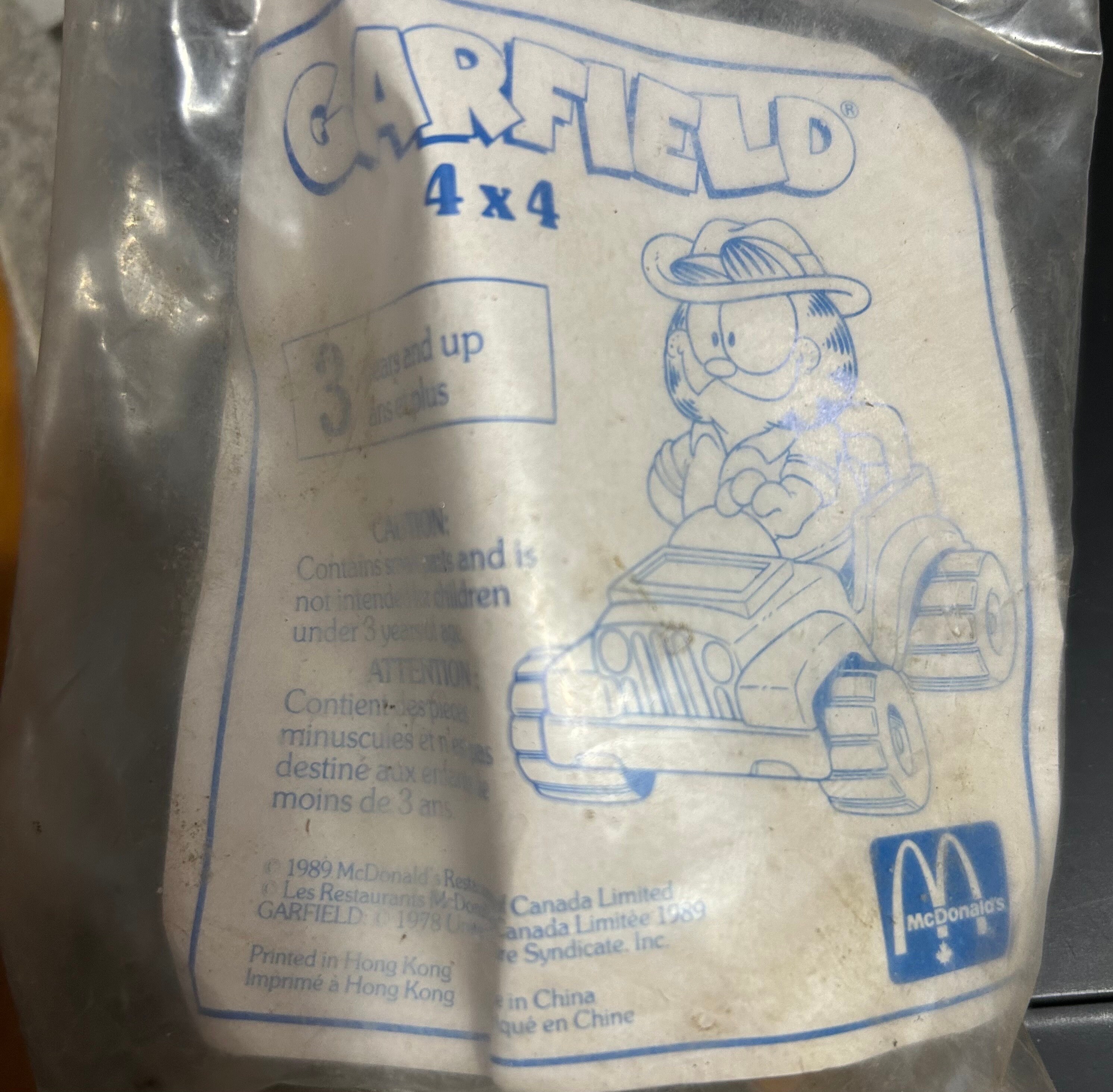 Vintage 1988 Mcdonalds Happy Meal Toys Garfield Safari New in Packaging ...