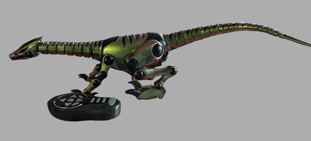 Wow Wee Roboraptor-iridescent Green Dinosaur 28includes Remote Control ...