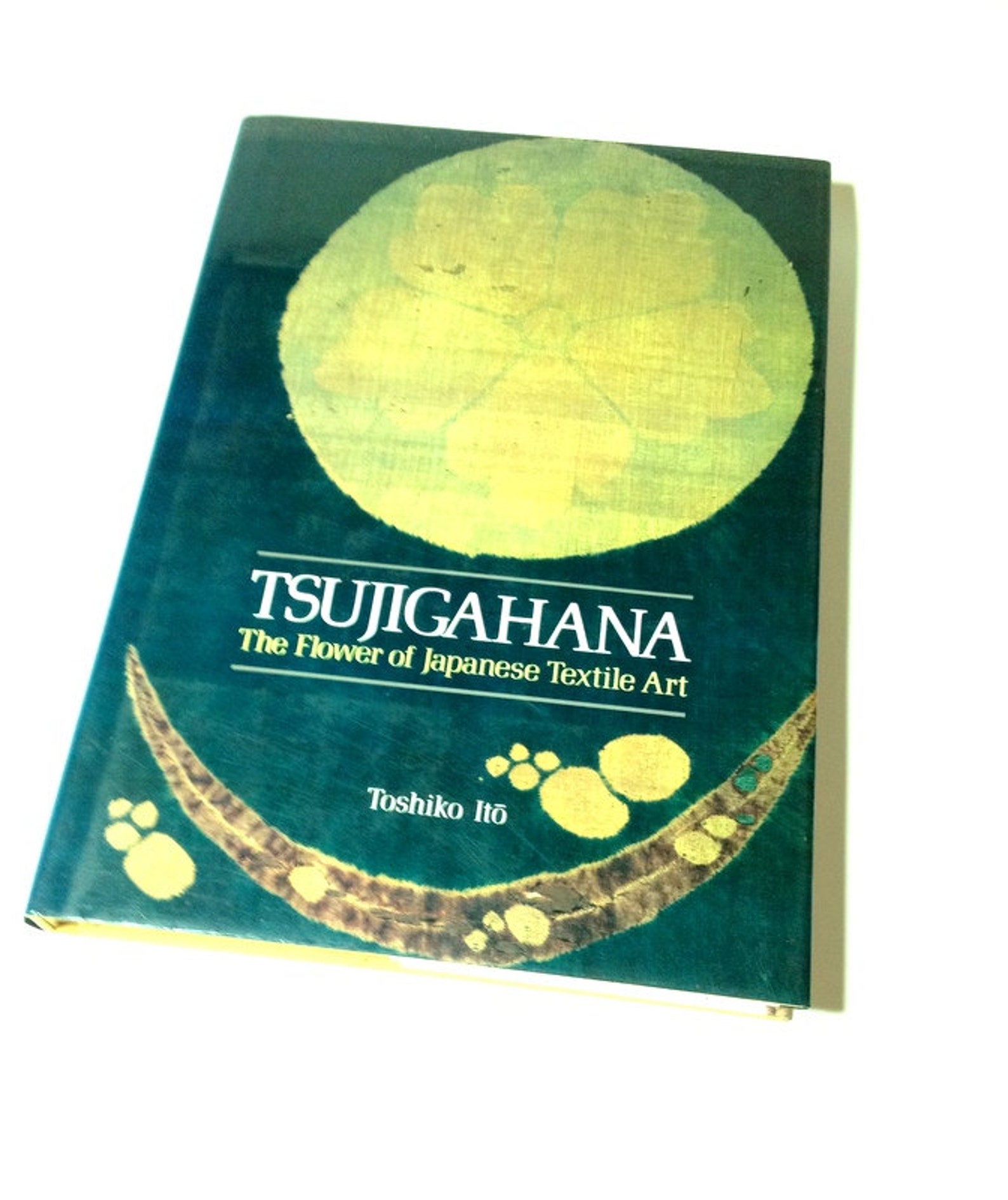 Vintage Japanese Book, Collectible Hardcover Art Book, Tsujigahana ...