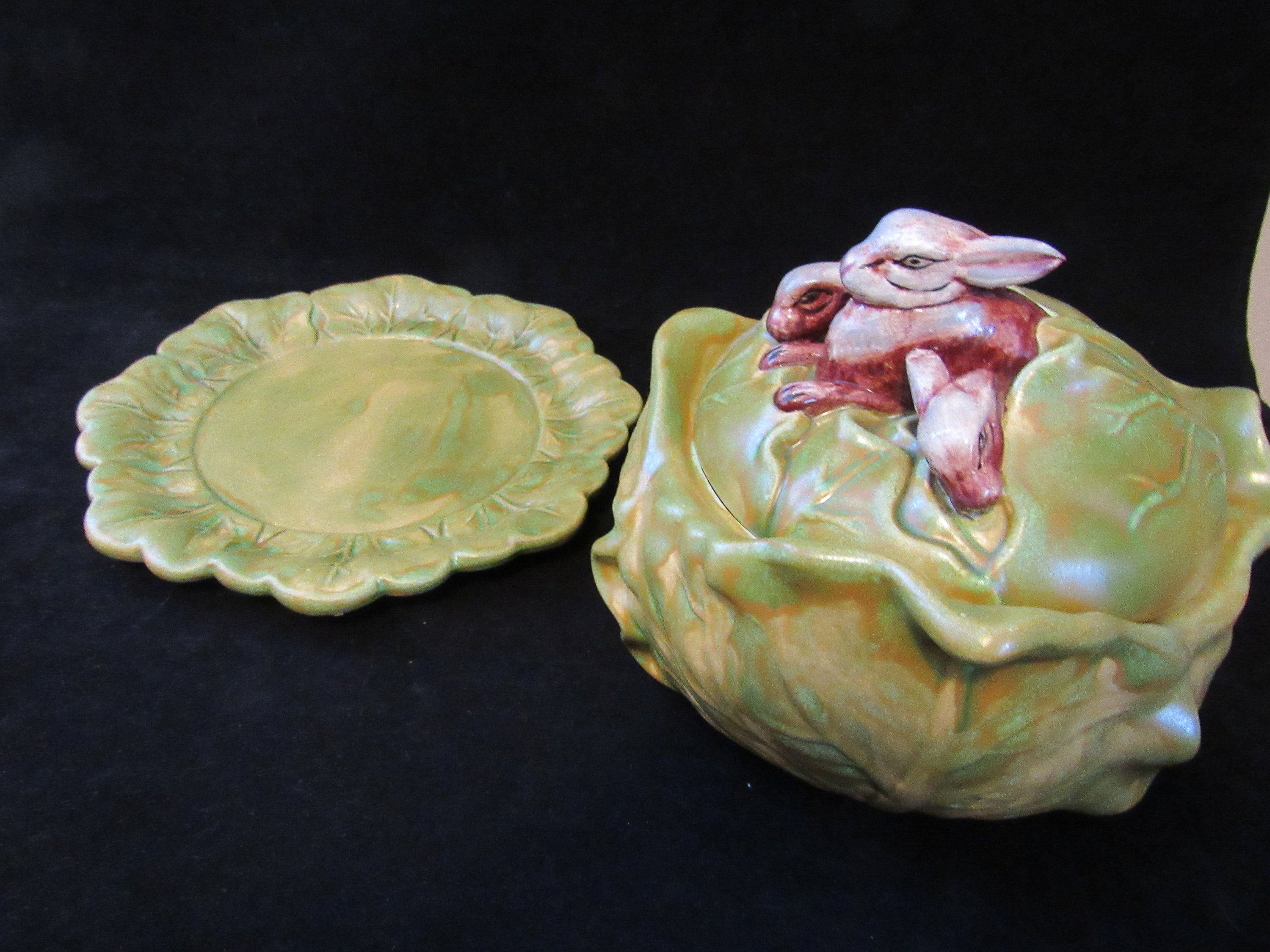 Ceramic Bunnies in Cabbage Serving Dish Holland Mold Cabbage - Etsy
