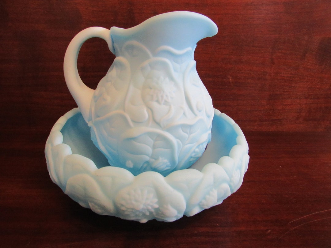 Fenton Blue Opaque Satin Water Lily Pitcher and Matching Basin. 3775 - Etsy