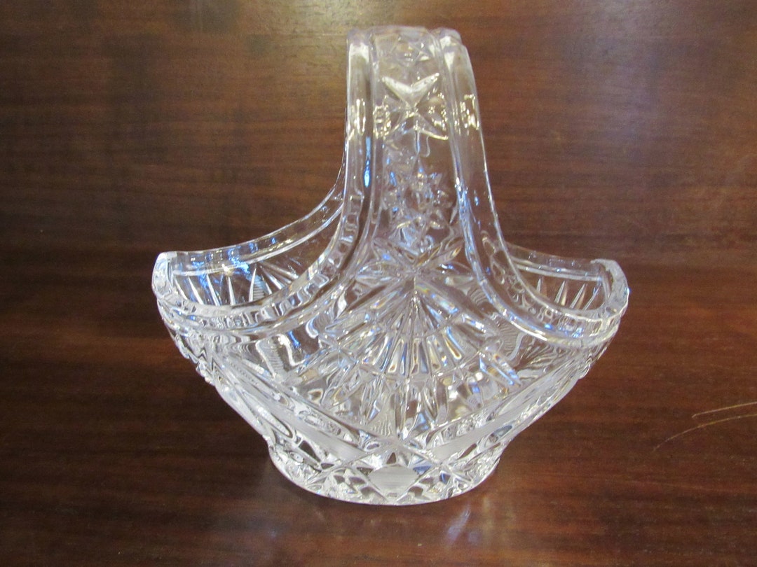 Cut and Etched Crystal Basket (3030) - Etsy