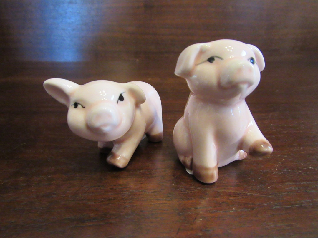 Cracker Barrel Mini Pig Salt and Pepper Shakers. (3786) - Etsy