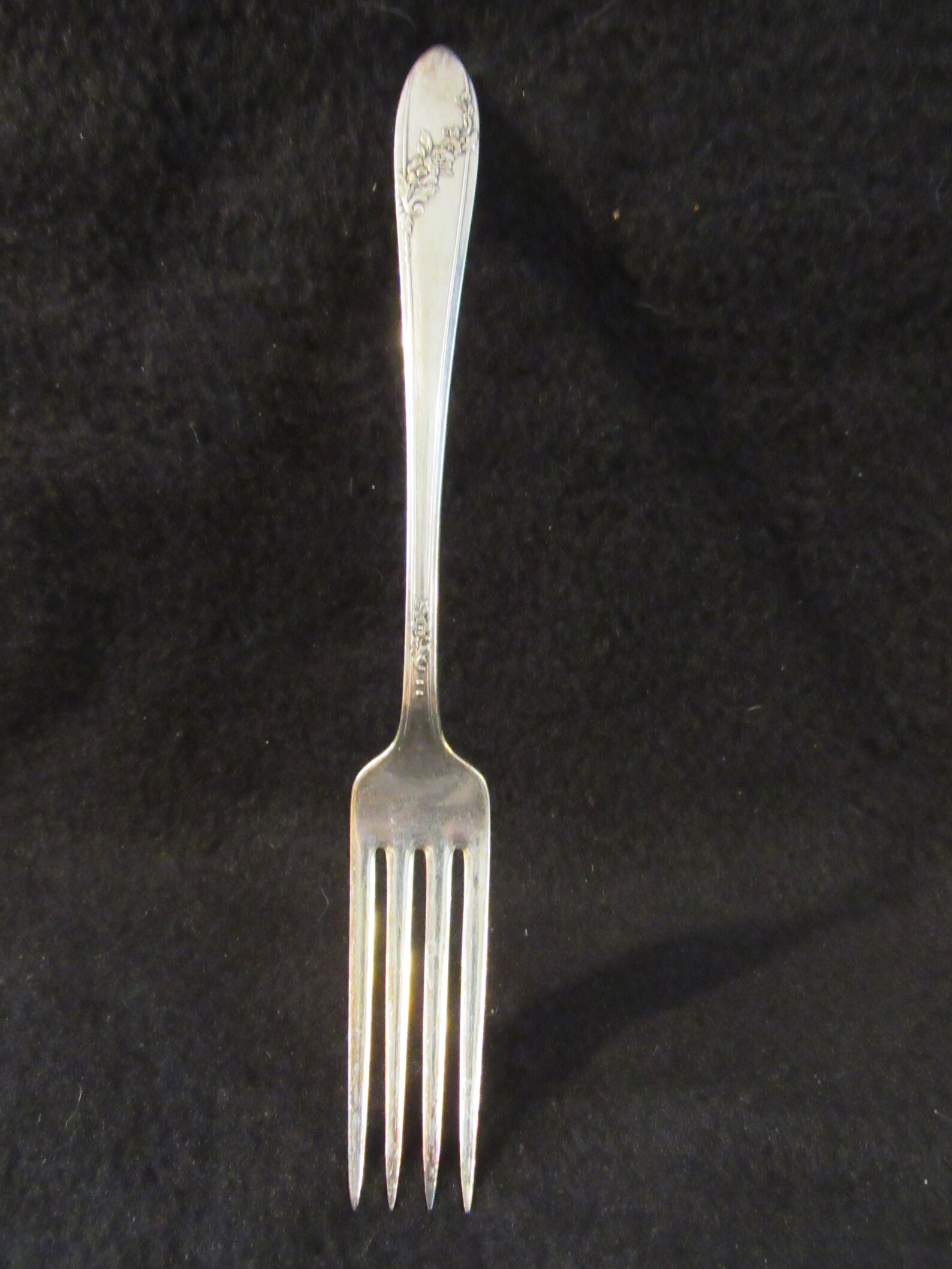 Fork. Queen Bess Ll Silverplate 1946, Tudor Plate by Oneida Silver ...