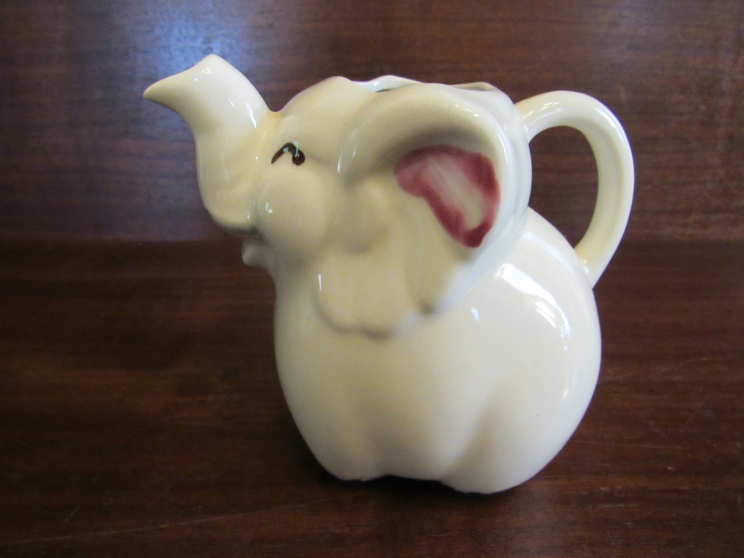 Shawnee Pottery Elephant Creamer, Milk Pitcher, Animal Creamer. 3739 - Etsy