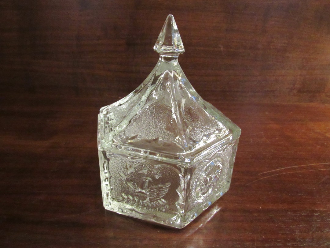 Tiara Colonial by Indiana Glass, Clear Glass Candy Dish, Candy Box ...