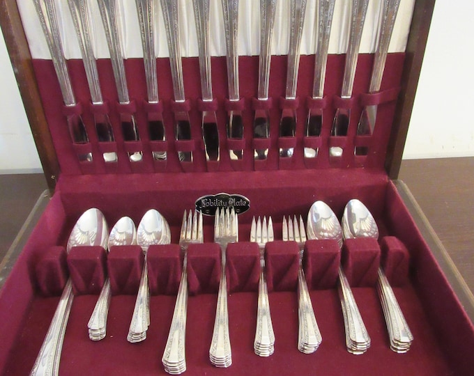 Gracious Silverplate 1939, Rogers Deluxe Plate by International Silver ...