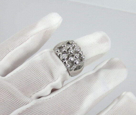 Fine 0.52ct FG/VS-VVS Diamond & 18K White Gold Snowfl… - Gem