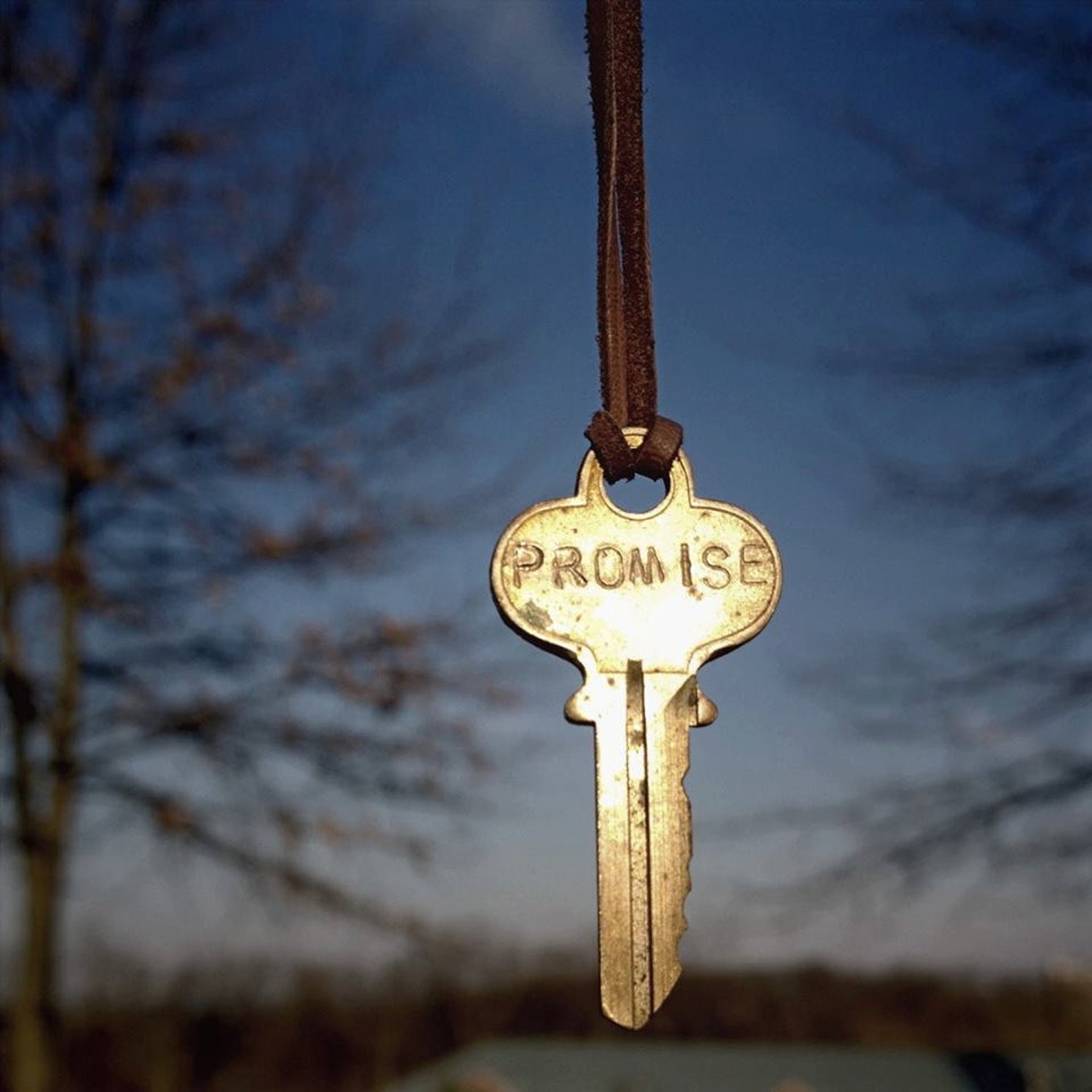 Personalized Vintage Engraved Key Necklace - Etsy