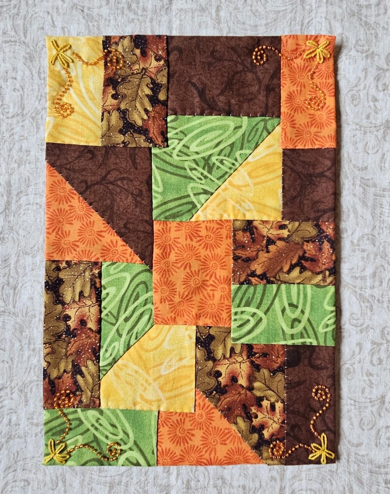 Table Center Piece, Quilted Wall Hanging, Handmade Mini Quilt, Holiday ...