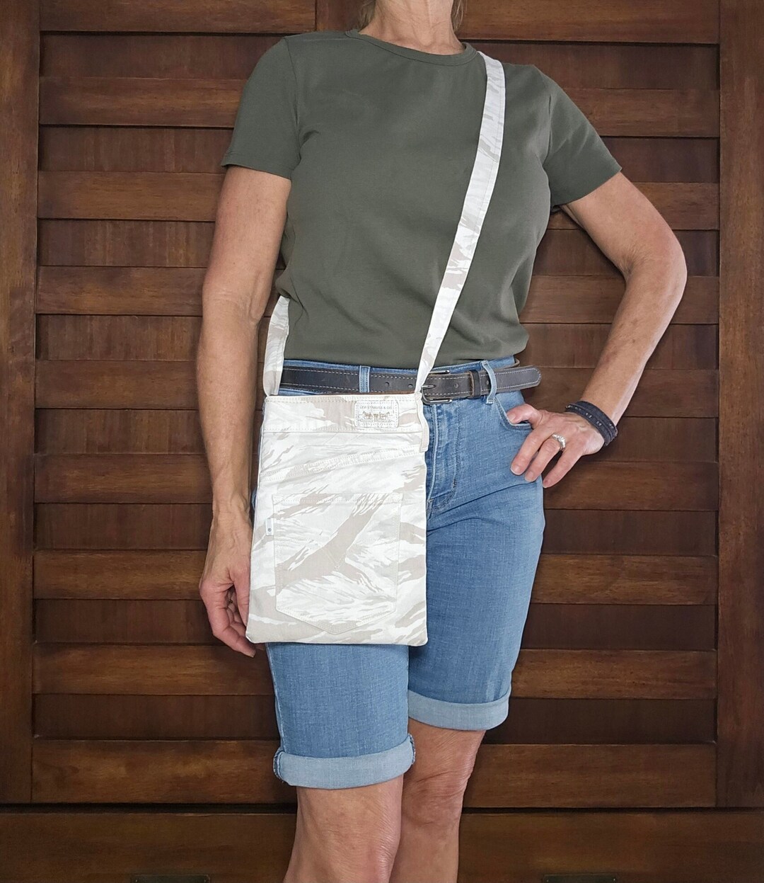 Crossbody Bag Levis, Levis Jeans, Cell Phone Pouch, Camouflage Bag ...