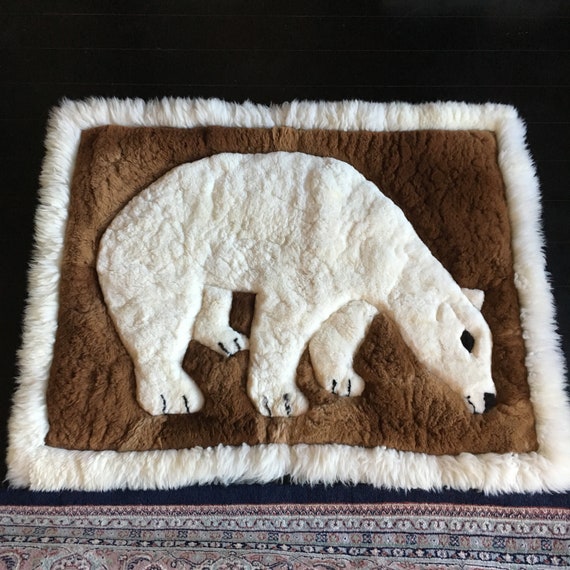 Hang Bear Skin Rug Wall – Wall Design Ideas