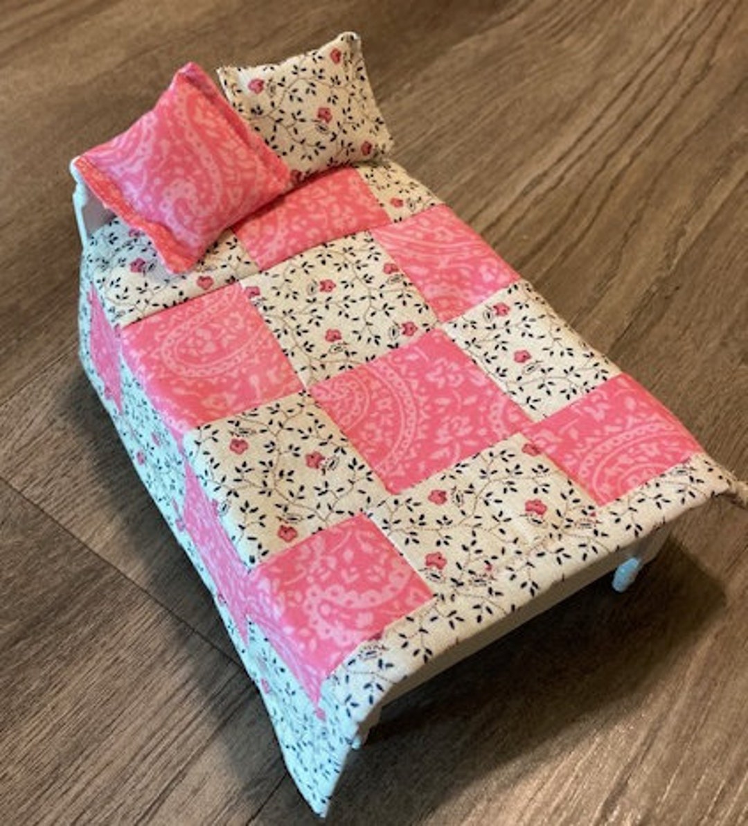 1:12 Doll House Quilt Pink Flowered Doll House Quilt Handmade Doll ...