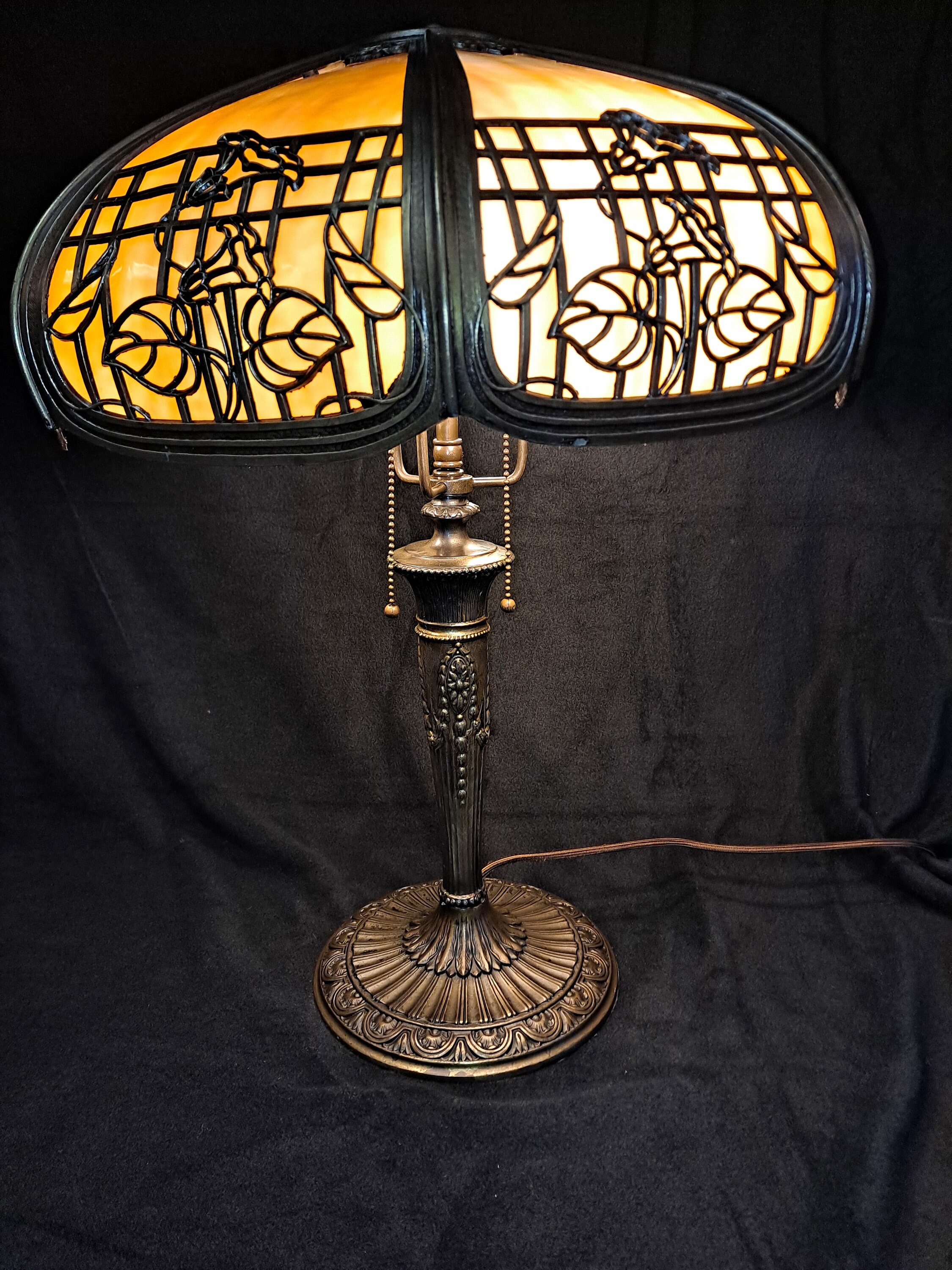 Antique Chicago Lamp Company 8 Bent Panel Slag Glass Lamp and Shade ...