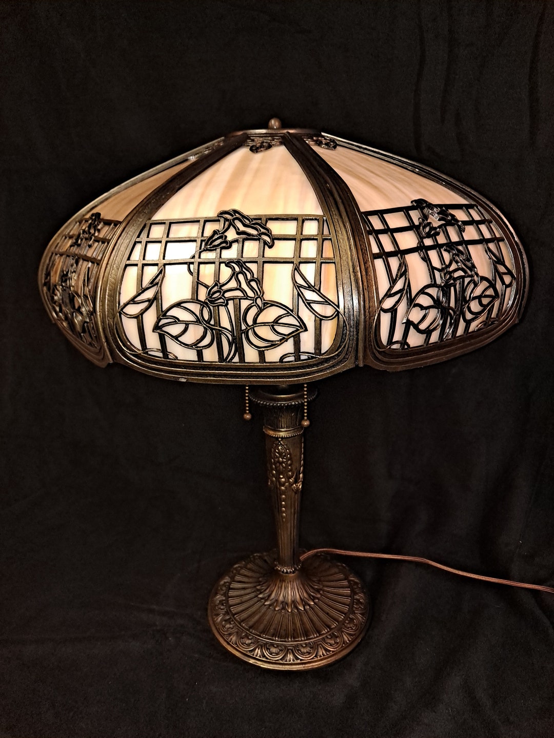 Antique Chicago Lamp Company 8 Bent Panel Slag Glass Lamp and Shade ...