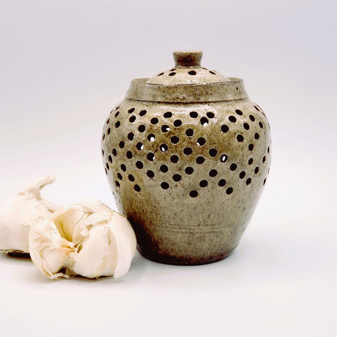 Nic Harrison Stoneware Garlic Pot Signed Trelowarren Pottery ...