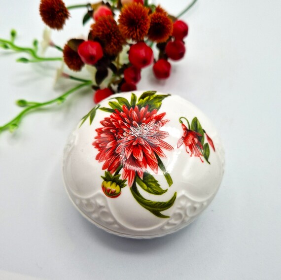 Aynsley Chelsea Flowers Dahlia Pattern Circular Trink… - Gem