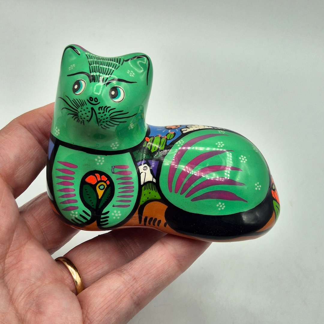 Mexican Pottery Lying Down Cat Figurine Signed Beiza Hand Painted Art ...