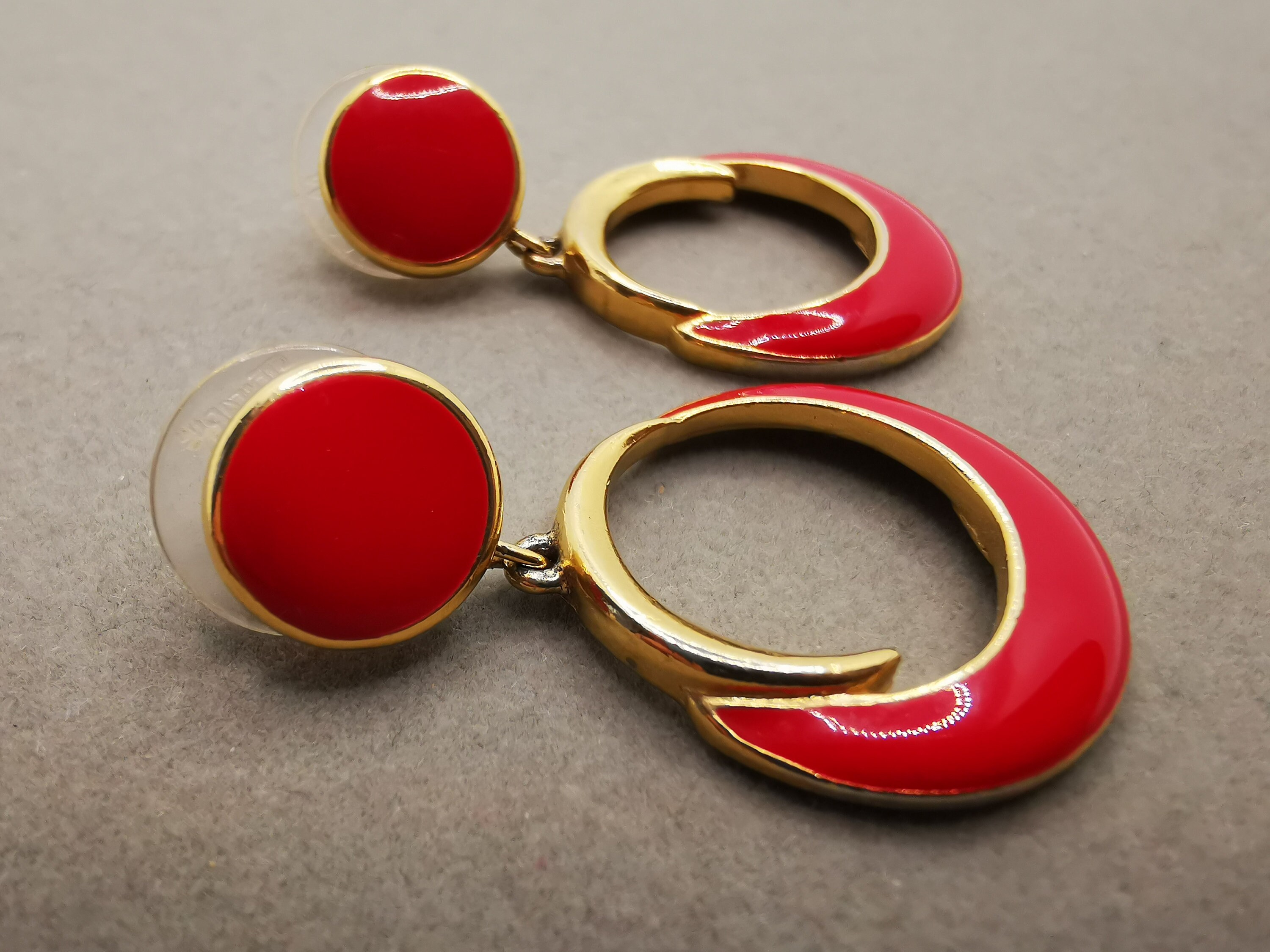 Vintage Trifari Red Enamel Door Knocker Earrings - Etsy Vintage Trifari Red Enamel Door Knocker Earrings - Etsy