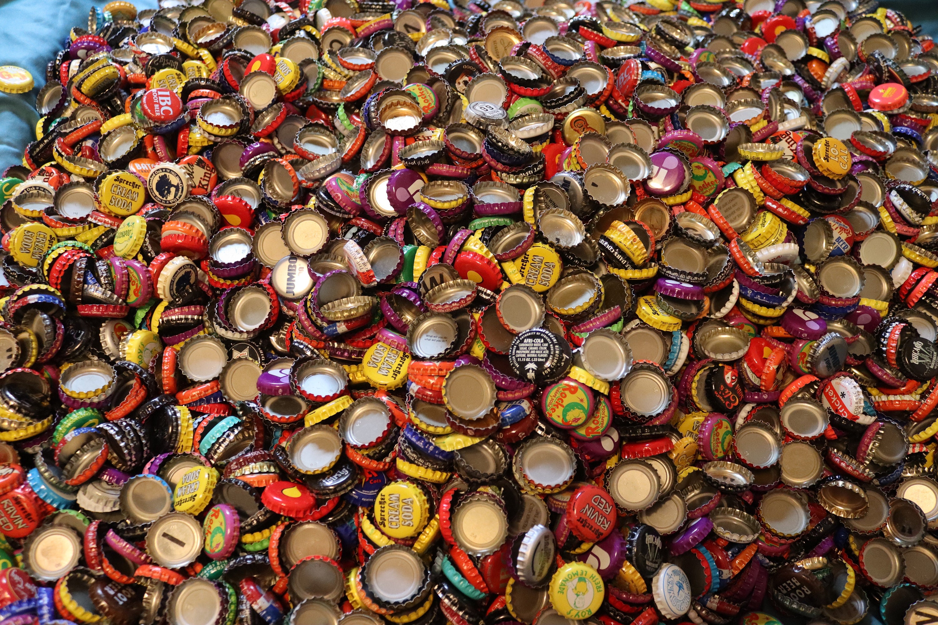 100 Pcs Soda Pop Bottle Caps Rainbow Colors No Dents Project Ready Fast ...