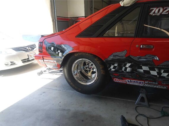 Checkered Flag Metal Tear Car Racing Decals kit Set of 2 - Etsy.de