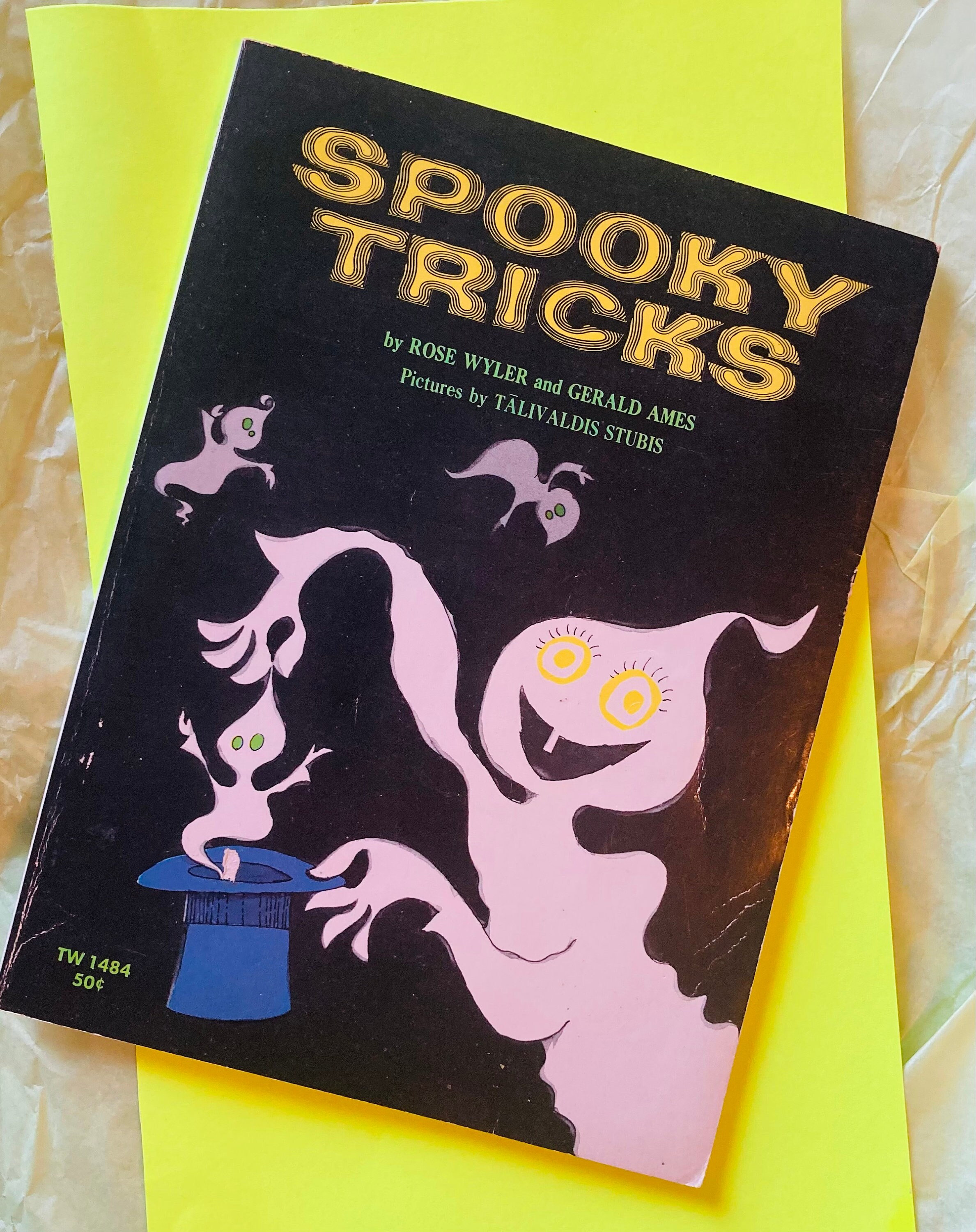 Vintage Scholastic Book 1969 Spooky Tricks Excellent Childrens Book ...